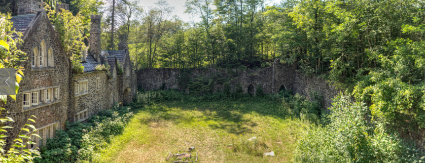 Dundas Castle – The Rose and the Thistle